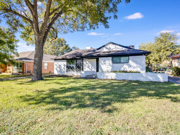 Modern Casa View Escape-dallas By White Rock Lake! - Mesquite, TX