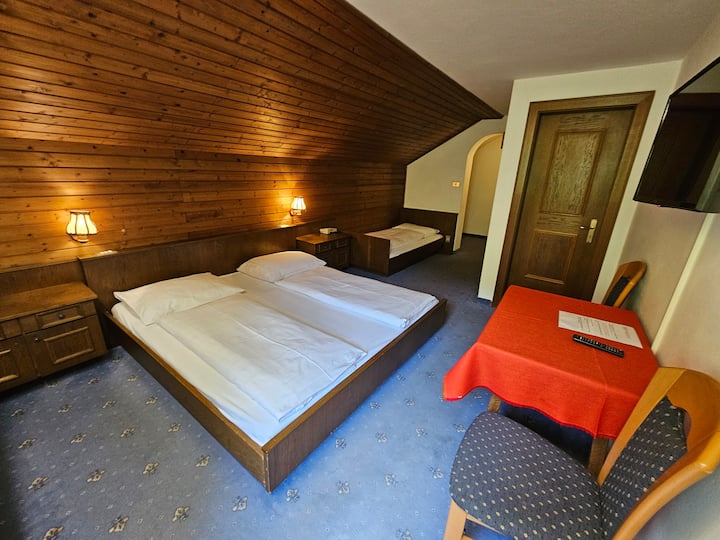 Triple Room Standard With Breakfast - Riscone