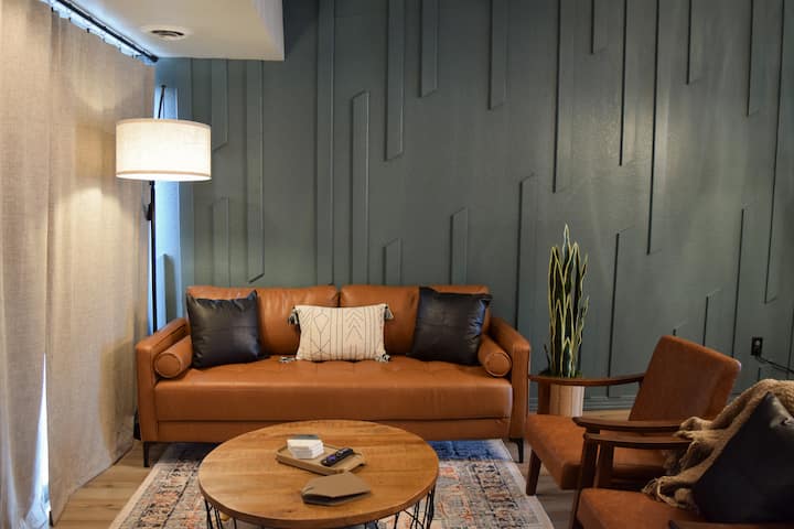 Lake Escape Lodge - Kimberling City, MO