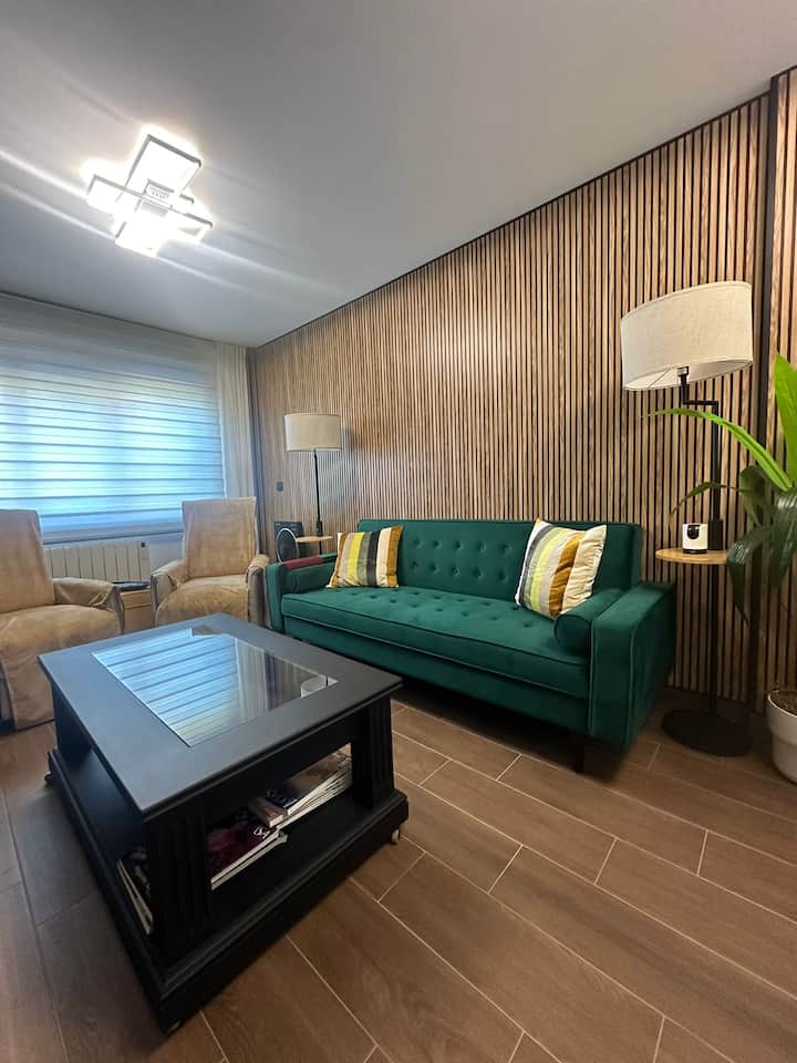 Apto. 6 Personas, Piscina, Parking, Playa A 350 M - A Coruña