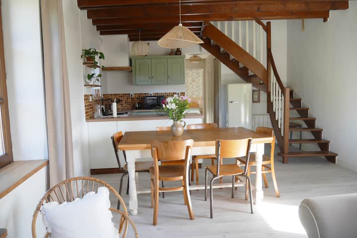 “Gîte De Pépé”, Maison De Bourg Proche Du Château - Mayenne