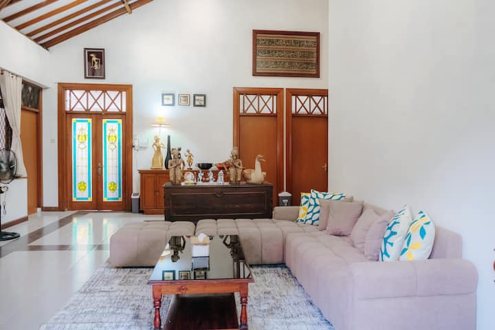 5br ǀ Entire House ǀ Malioboro - Yogyakarta