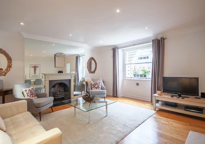 Spacious Holland Park Flat - Notting Hill