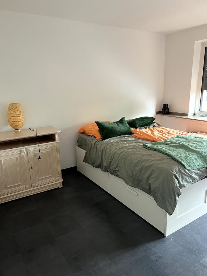 Helle, Geräumige Wohnung - Düsseldorf