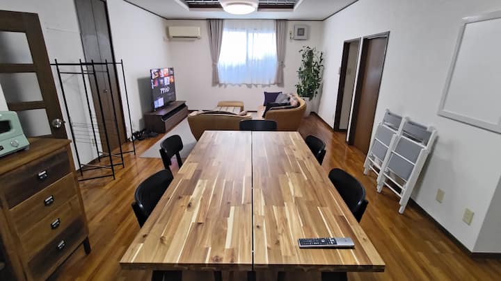 6 Min. Ryogoku Sta. / 9 People / 15 Min. Asakusa -