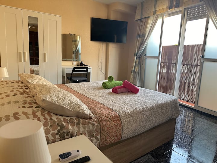 Almería Centro Habitacion Cerca Puerta Purchena - Almería