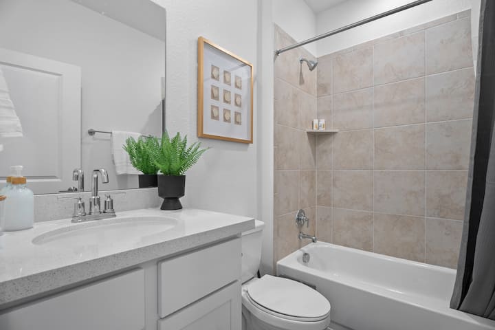 San Marcos Corporate Stay 5bed - San Marcos, TX