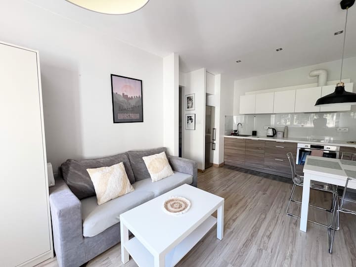 Wyjątkowe Studio Blisko Centrum. - Varsovie