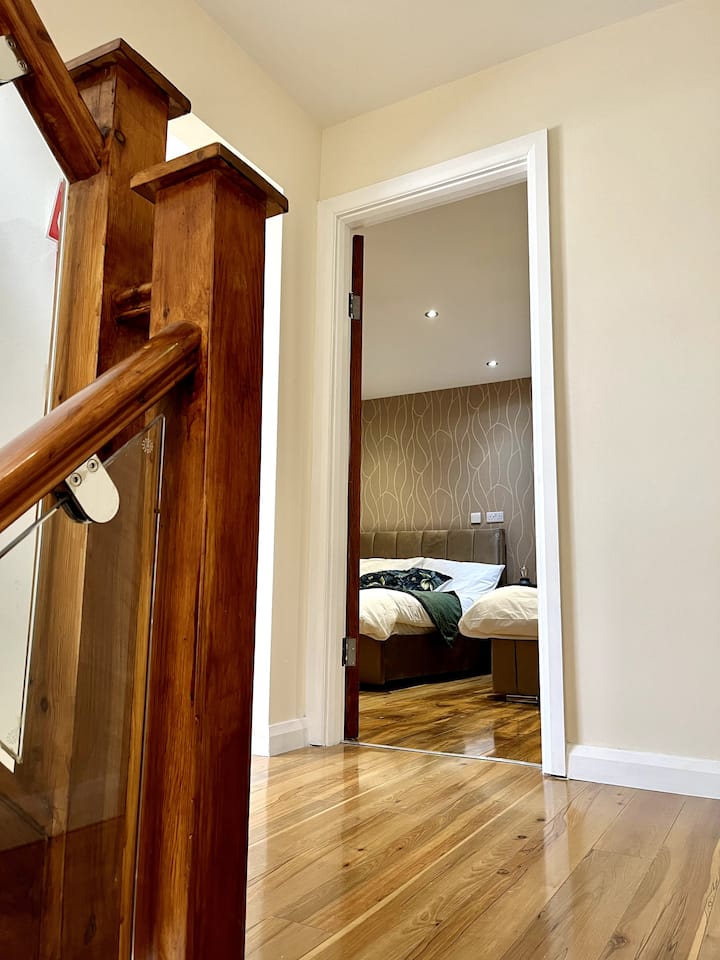 Triple Room In Ridge Hill House - Central London