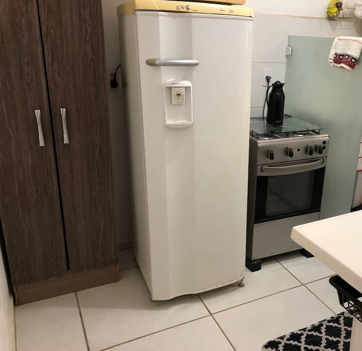 Apart.3/4,piscina Terça A Quinta Feira,garagem 24h - Vitória da Conquista