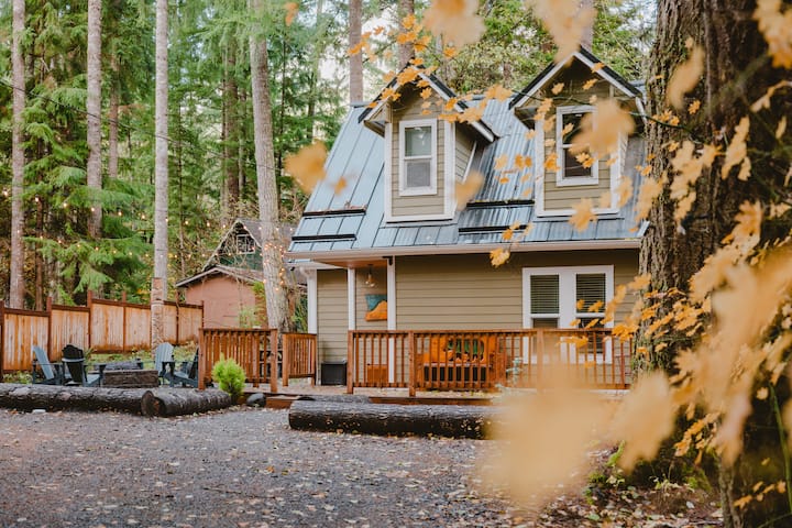 1 Bedroom+loft, Hot Tub, Snow Shoes For 2 - Ashford, WA