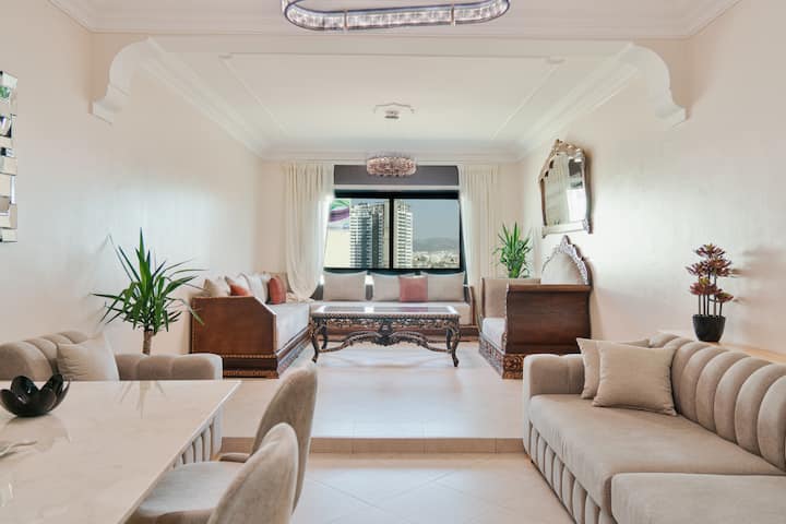 Spacious Serenity: Your Cozy Nest - Tangier