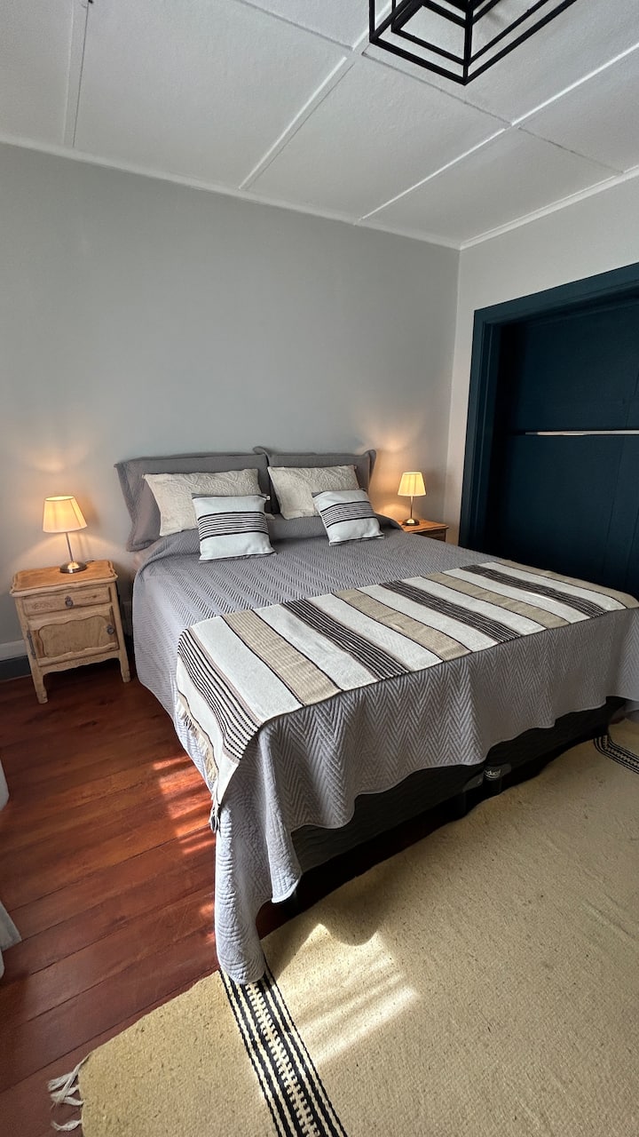 Casa Yuco Hostel Hab. 3 Beige - San Martín de los Andes