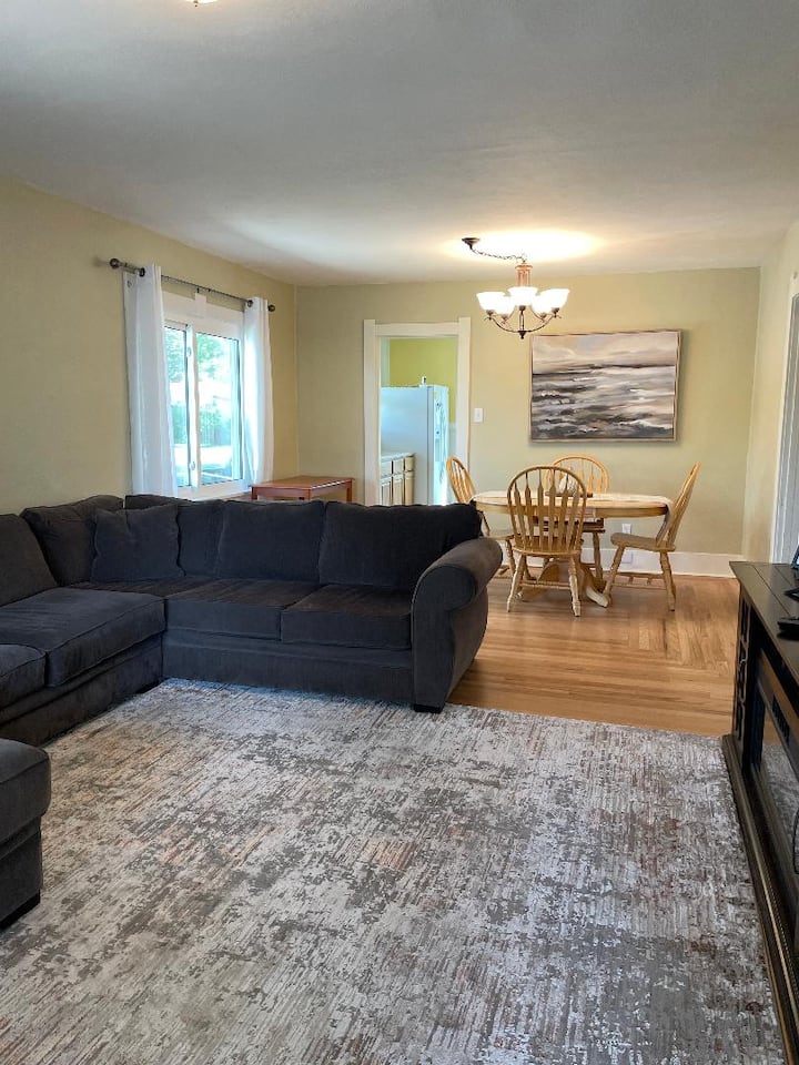 Cozy Craftsman In Laramie - Laramie, WY