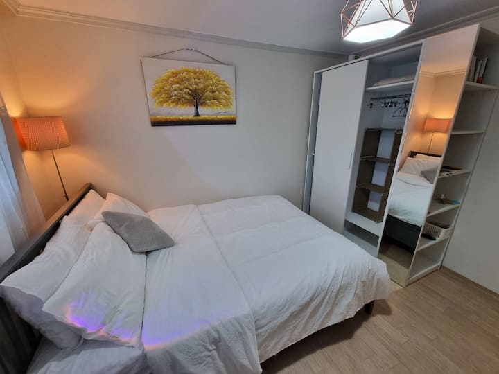 화이트하우스 용산 - Seoul