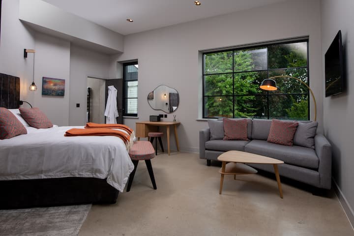 Room 4 @ The Old Police Station - 里茲