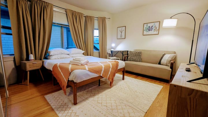 Private Room | Queen | Uc Berkeley | Walk To Bart - Berkeley, CA