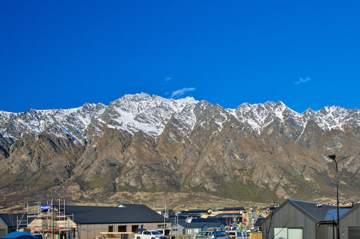 Explore Queenstown- Lux Unit At The Remarkables - The Remarkables Ski Area