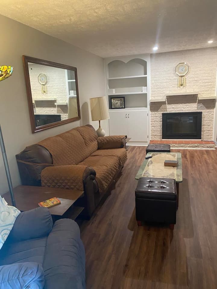 Quiet Room In A Quiet House - Bowling Green, KY