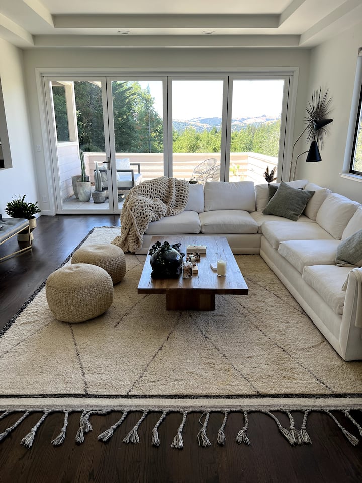 Luxurious Marin Retreat With Stunning Views - Mill Valley, CA