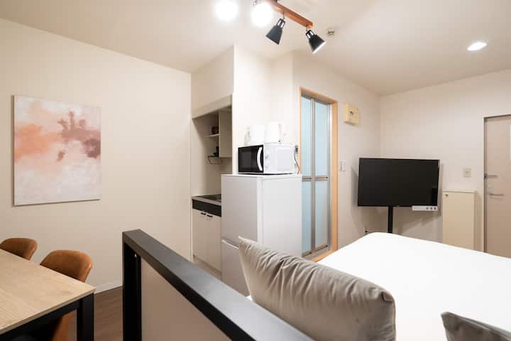 3 Minutes Walk From Shinjuku Sanchome Station/c05 - 롯폰기