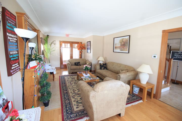 Close To Falls & Casino 2 Beds 4 Person In Niagara - Niagara Falls