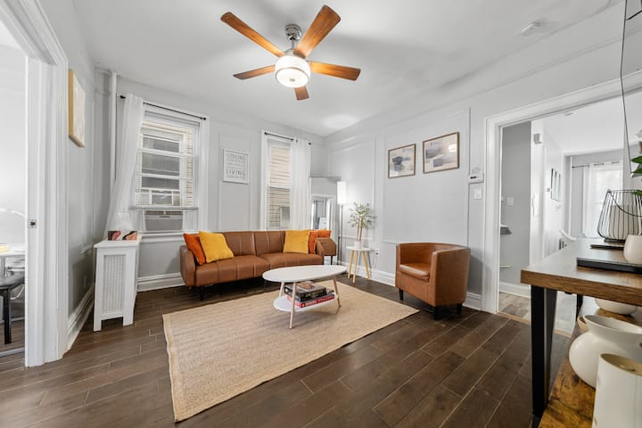 "Charming Apartment • Just 35 Min To Manhattan" - Hoboken, NJ