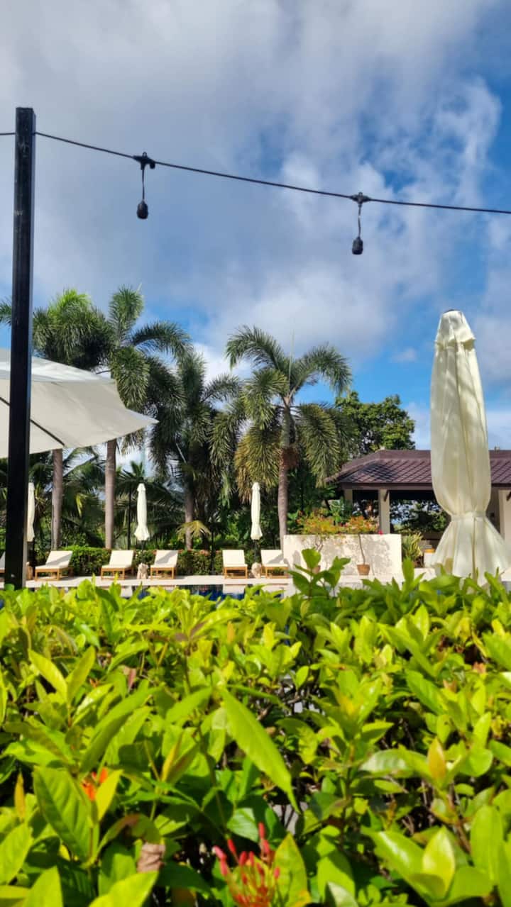 Krystal Mountain Longbeach Seaview - Ko Lanta