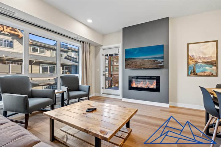 Grotto Mtn: 2 King Beds/2 Bath/pets /Heated Pool - Canmore