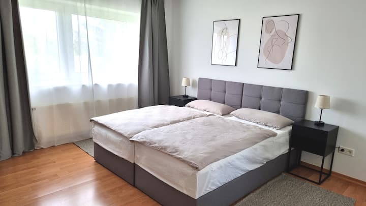 Lime Home: Balkon | Küche | Messe | Marienburg - Laatzen