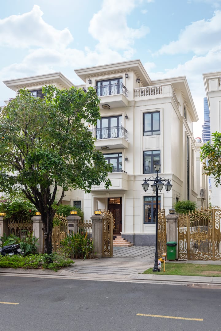 Victoria Villa•central D1• Karaoke/billiards/movie - Hô Chi Minh-Ville