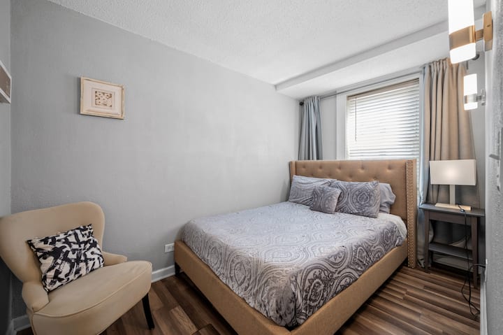 Highrise 2br1ba Downtown Retreat -Near Attractions - Atlanta