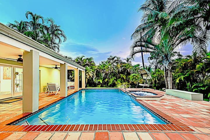 Miami Dream Home/ Heated Pool/jacuzzi - South Miami, FL