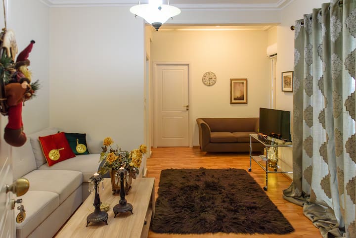 Joanna's City Centre Apartment - Триполис