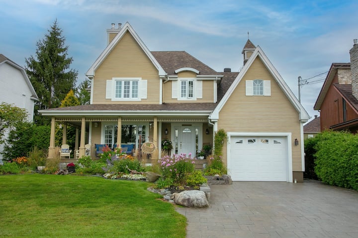 Hôtel à La Maison - La Terrasse Sur Le Lac - Magog