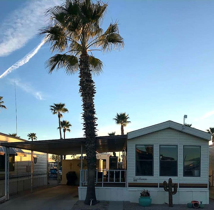 Updated Home - Fully Furnished - Tucson, AZ