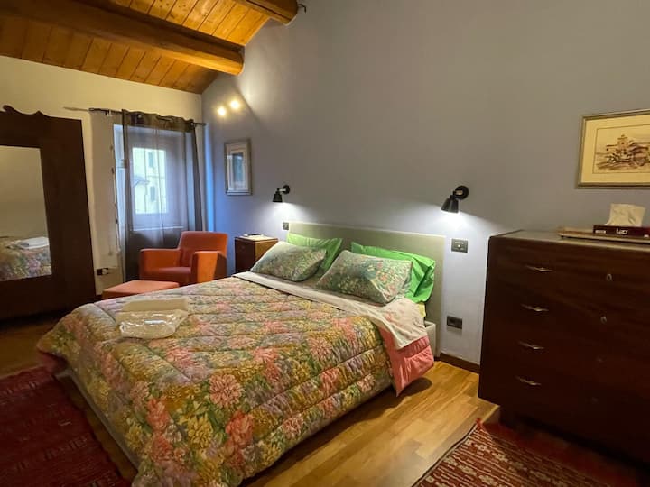 Comfort “Home From Home” Feel. - Ancona