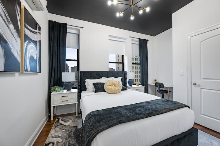 Truly Iconic ! 2br 1 Bath ! 20 Min Nyc ! Book Now - Newark
