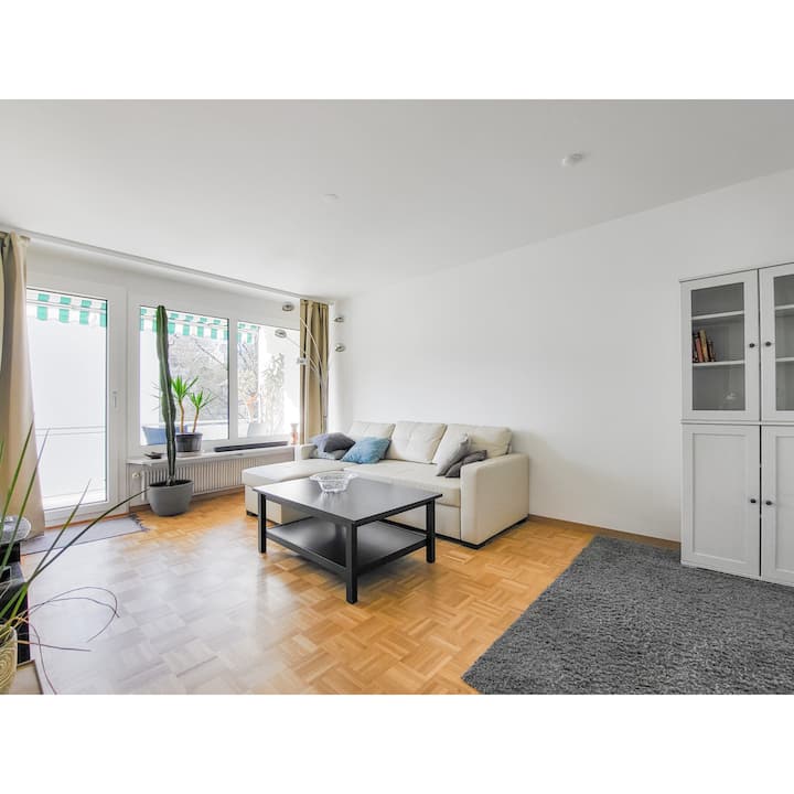 Mountain View + Central Location + 1 Min Bus Stop - Bern