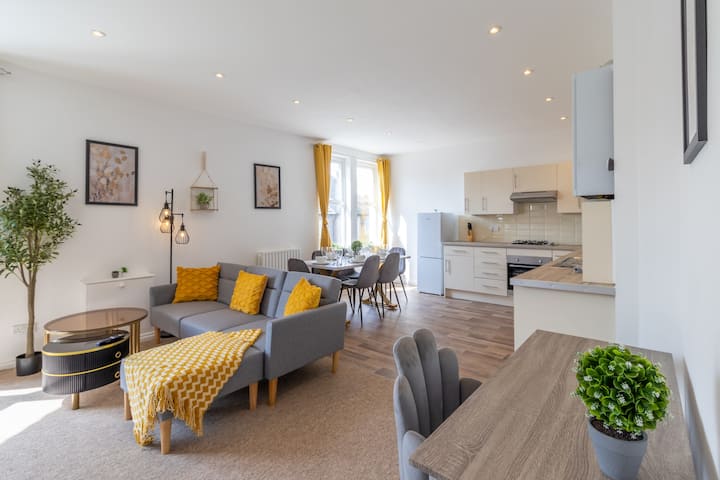 Open Mind Property - Cosy Apartment With 7 Beds - Bognor Regis