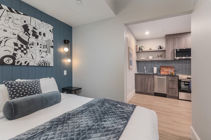 Symphony Suites #3 | Back Bay & Fenway - Boston, MA