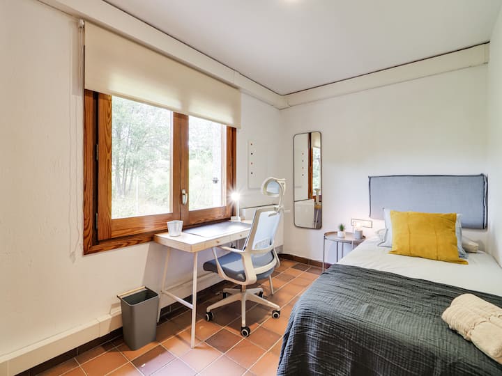 Garden House Next To Uab & Esade - Sant Cugat del Vallès