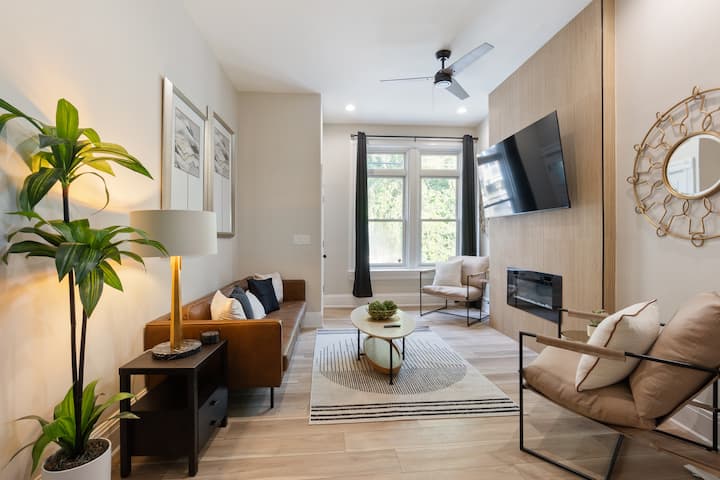 Lux On Loth - Cincinnati