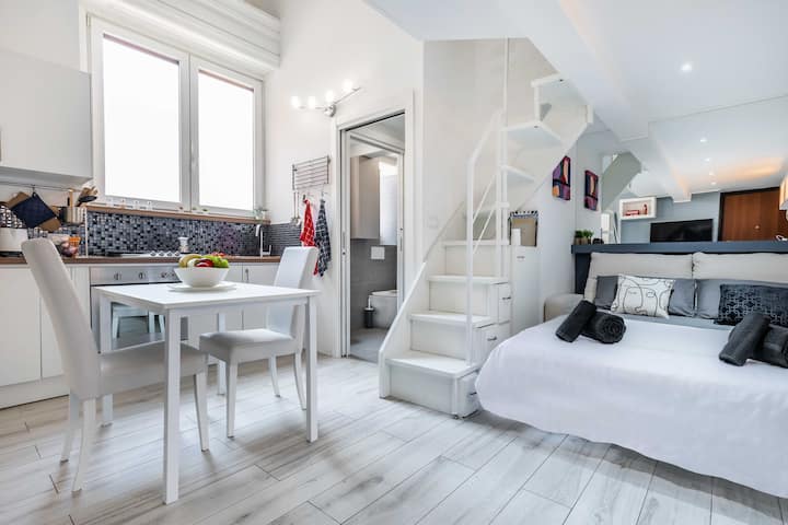 [Duomo In 8 Stops] Suite Deluxe Loft - Milão