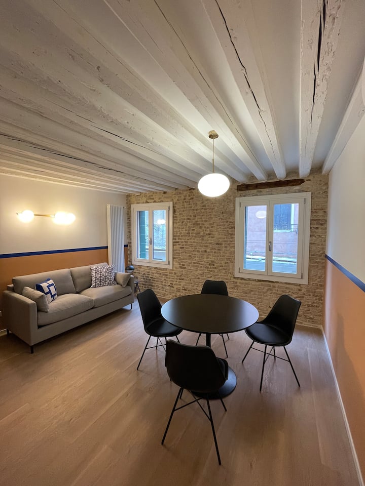 Cozy Apartment Near San Marco - Венеция