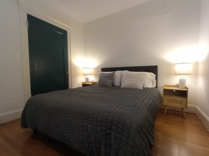 Central Seattle & Classic Charm - Ballard - Seattle