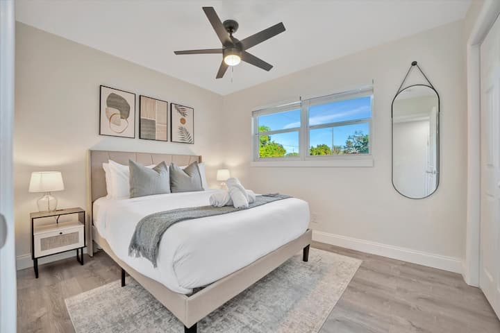 Boho Oasis: Heated Pool, Billiards, Shuffleboard - Tampa, FL