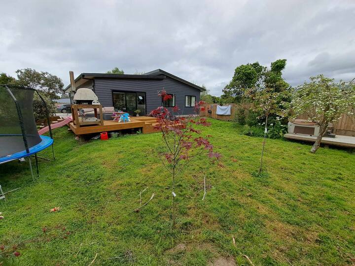 Perfection On Puriri - Paraparaumu