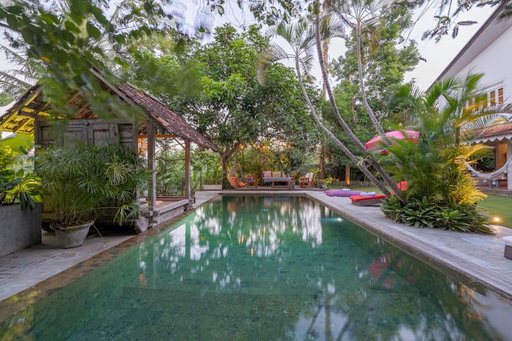 Private 6br Villa In Canggu Close To Beach & Finns - Bali