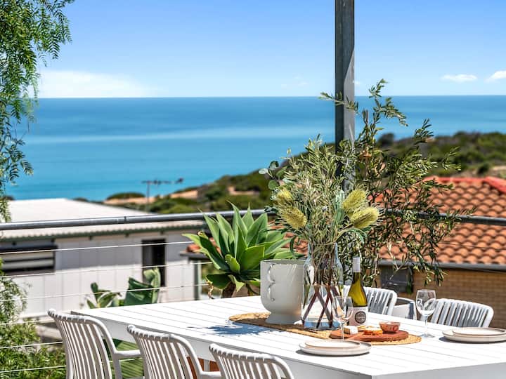Treetops Beach House - Willunga